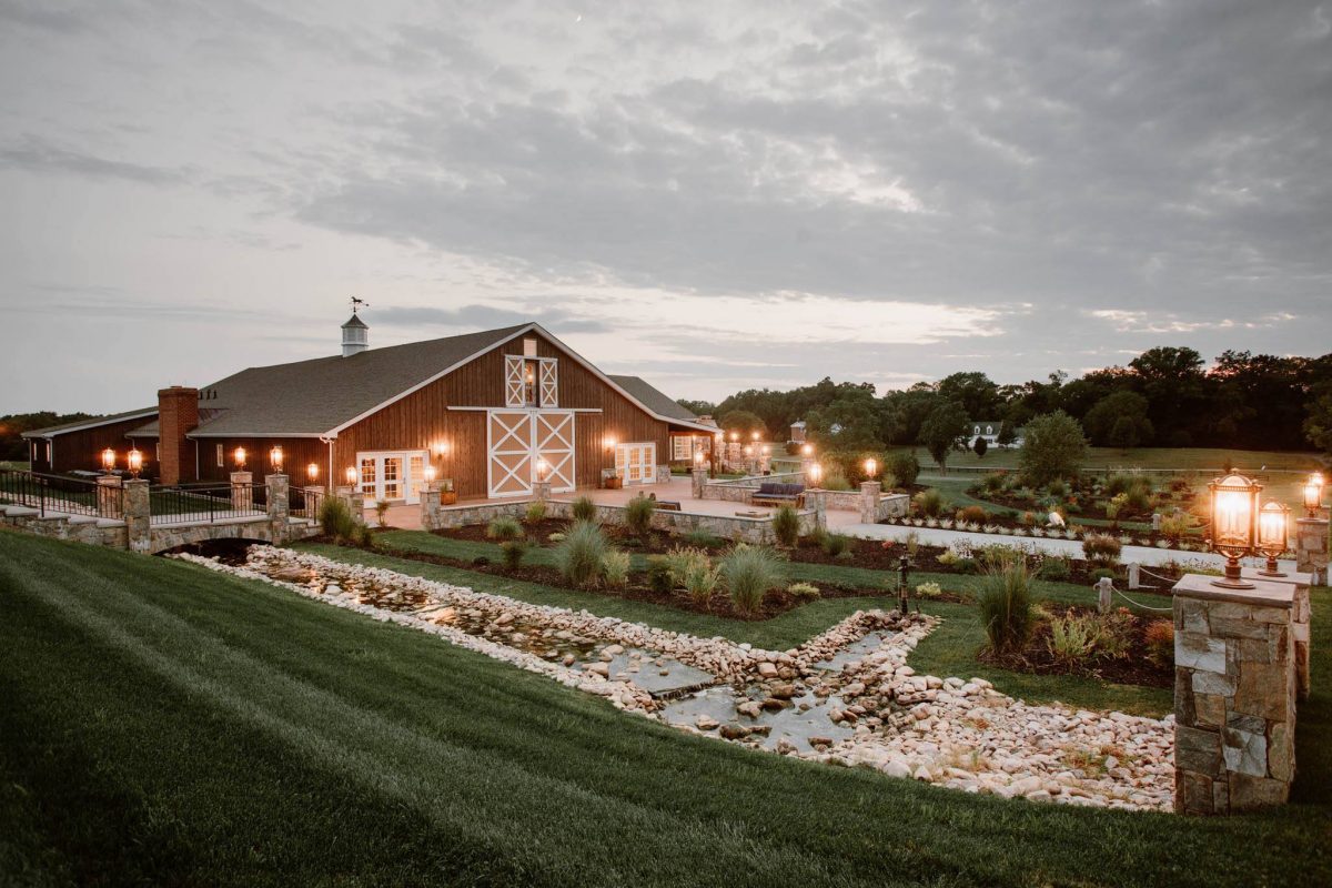 Eliza & Chris – Mount Ida Farm